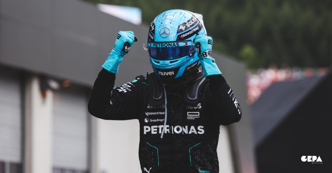 Exclusive VIP Tour at the Mercedes-AMG F1 Team Headquarters!