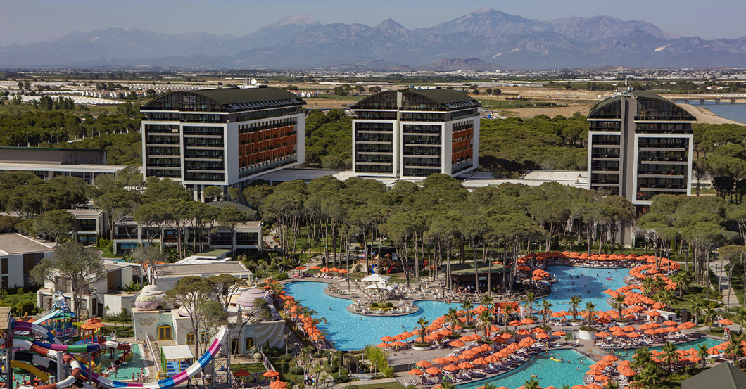 One Week 5-Star Family Vacation in Turkey incl. Flights