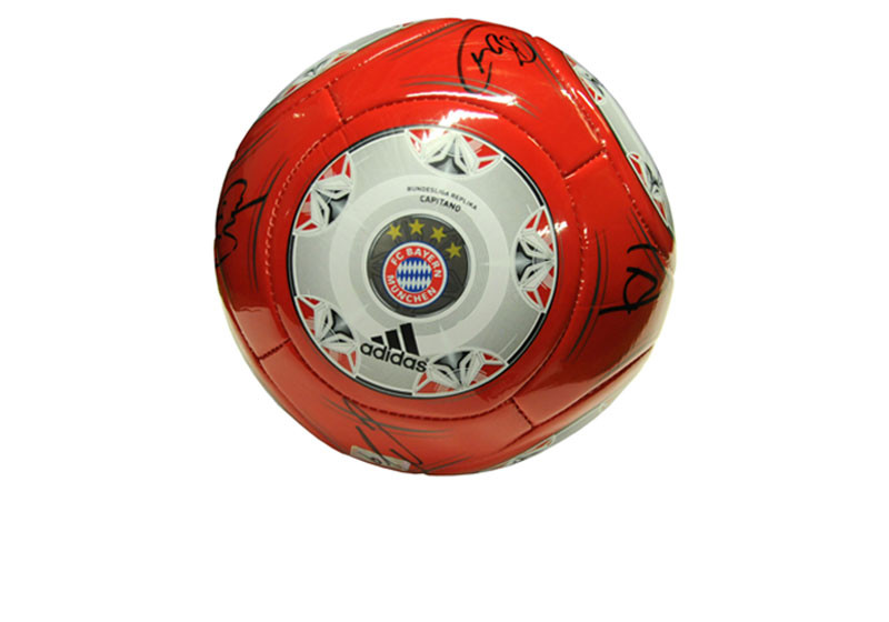 Zum Bundesligafinale: Handsignierter Ball FC Bayern München